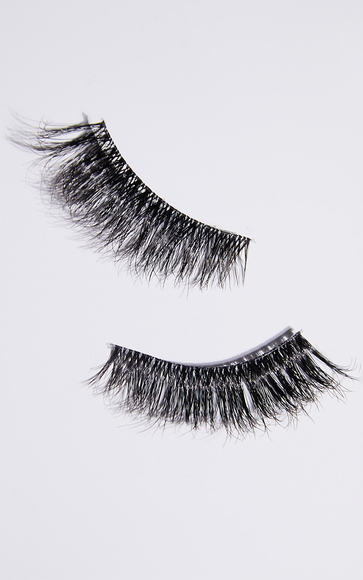 Land Of Lash Wing It Out | Home & Beauty | PrettyLittleThing