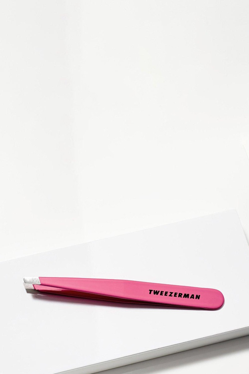 Tweezerman Pink Slant Tweezer | PrettyLittleThing