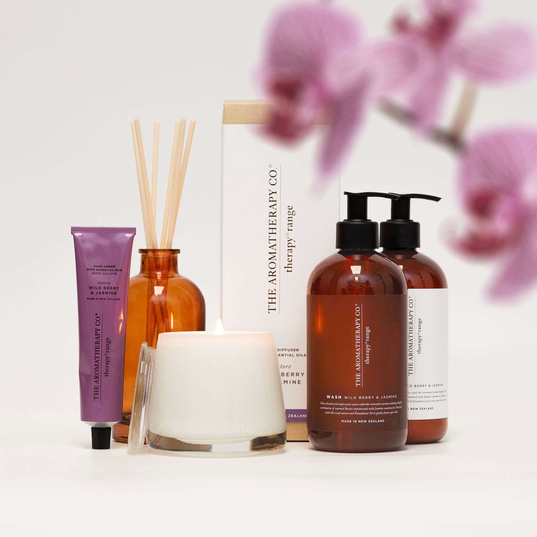 The Aromatherapy Company Brown Restore Therapy Diffuser - Wild Berry ...