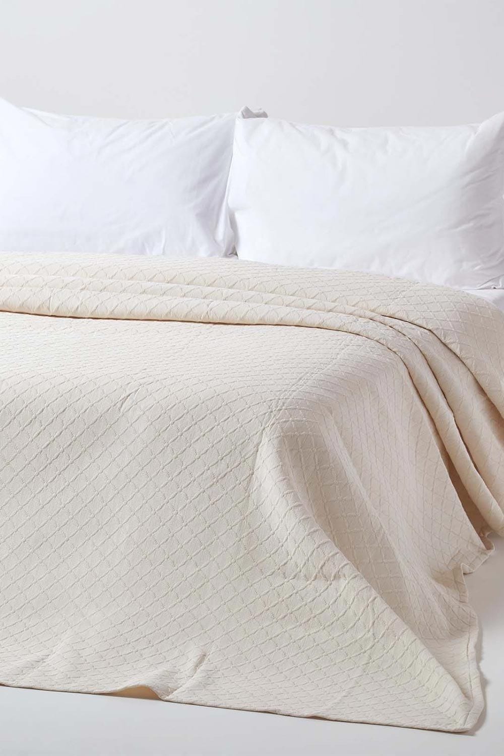 Homescapes Cream Cotton Contemporary Diamond Pattern Bedspread | PLT