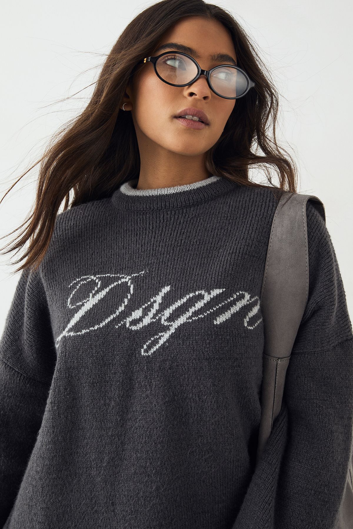DSGN Studio Navy DSGN Studio Script Contrast Oversized Knitted Jumper | PLT