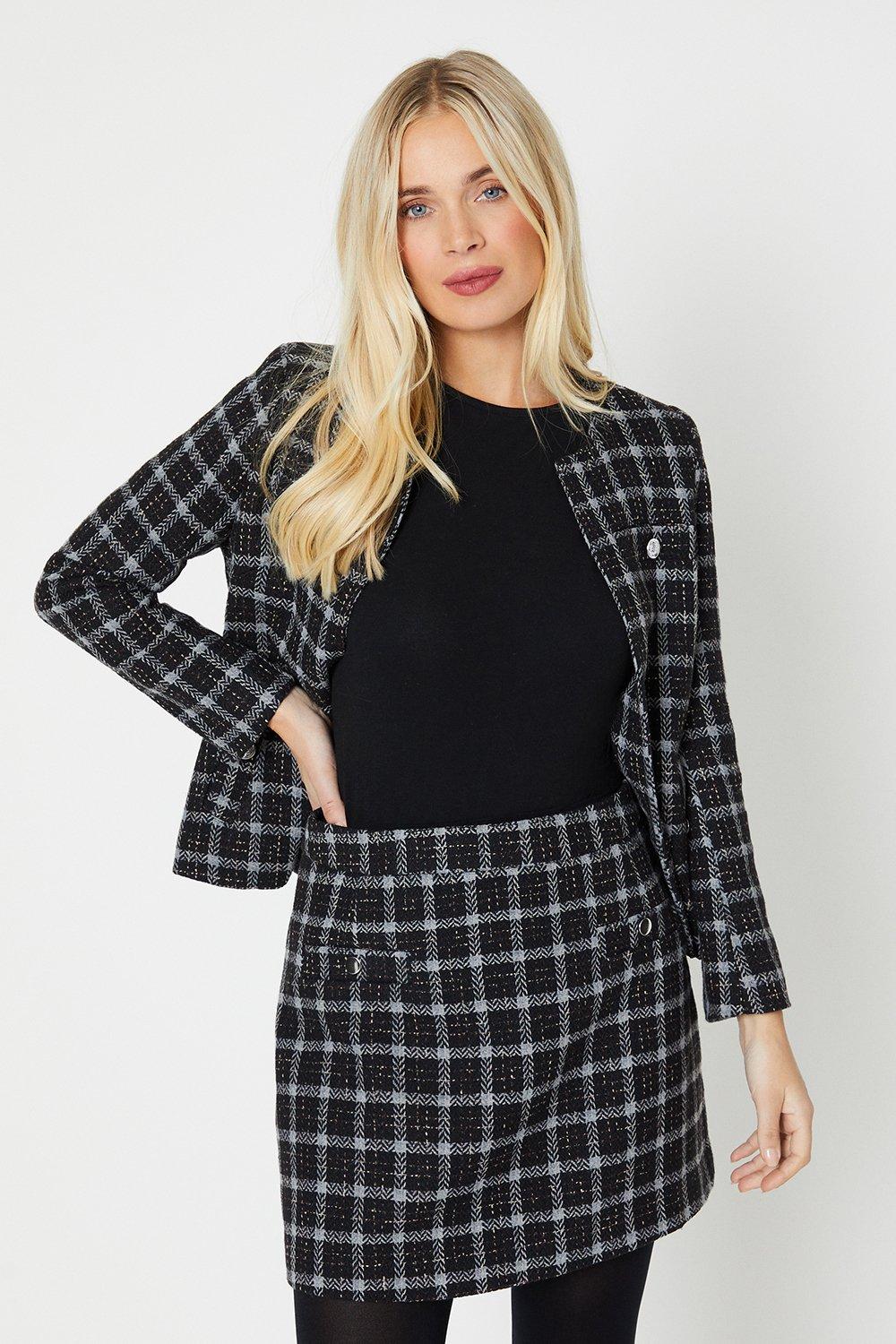 Oasis Black Petite Check Boucle Skirt | PrettyLittleThing